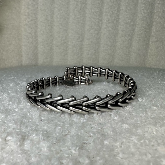 Alex and Ani | Jewelry | Alex And Ani Vintage Sixty Six Silver Bracelet ...